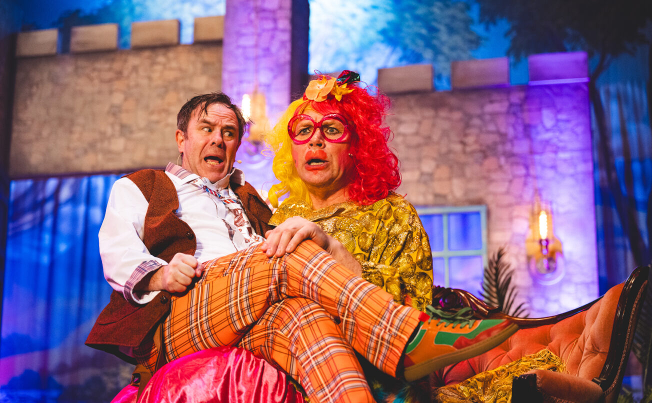 Y plantos yn joio panto – Golwg360