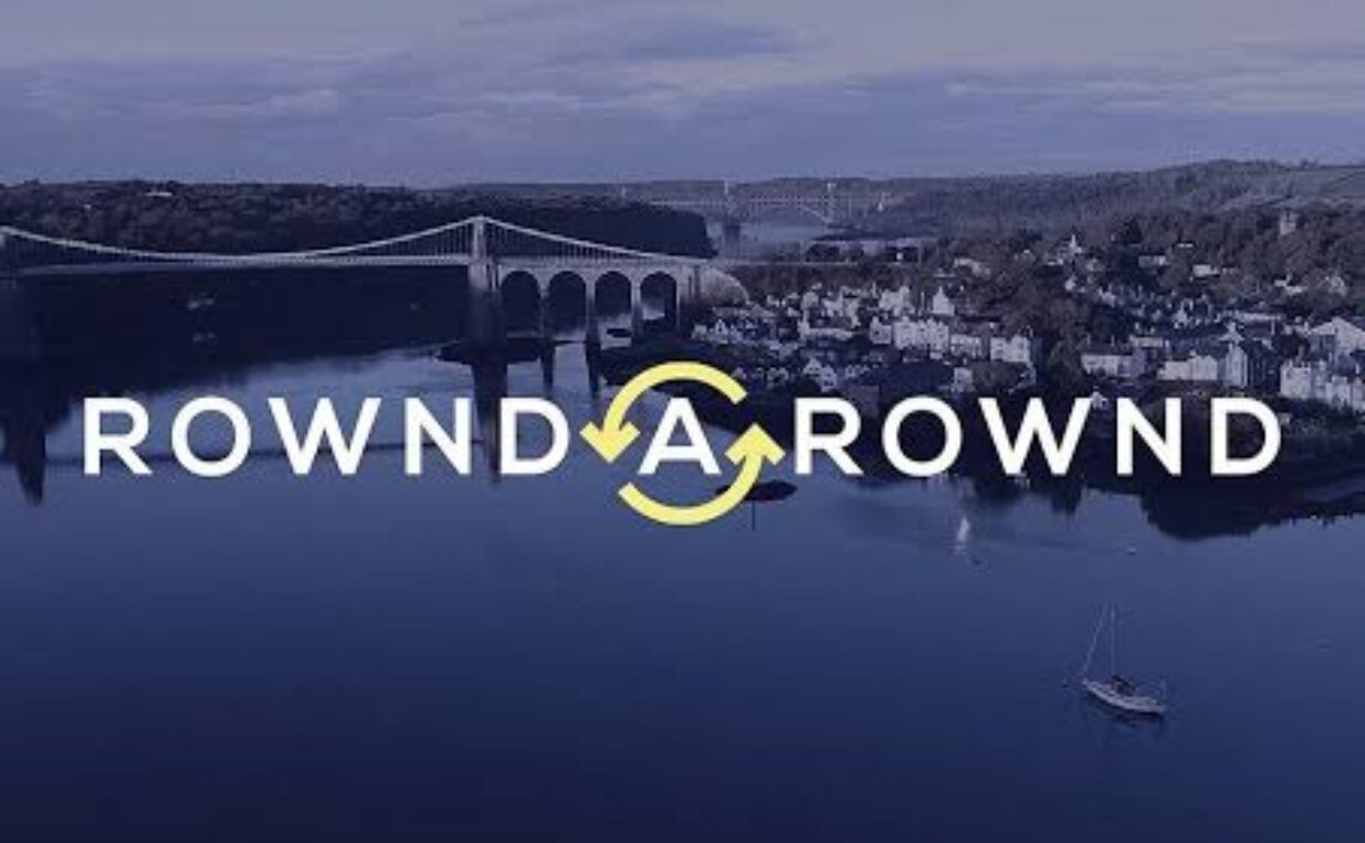 Rownd a Rownd yn dathlu ei phen-blwydd yn 30 oed – Lingo360